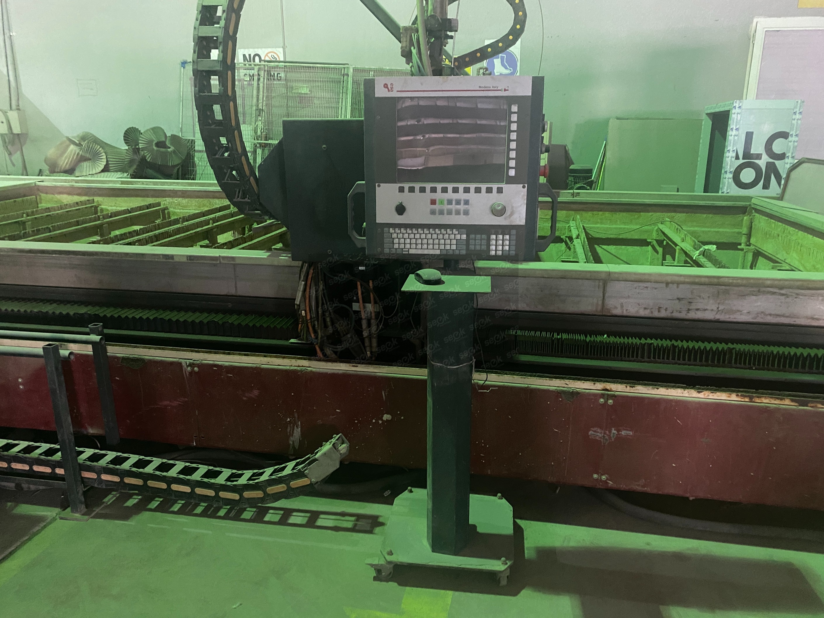 Used Machines Available in UAE
