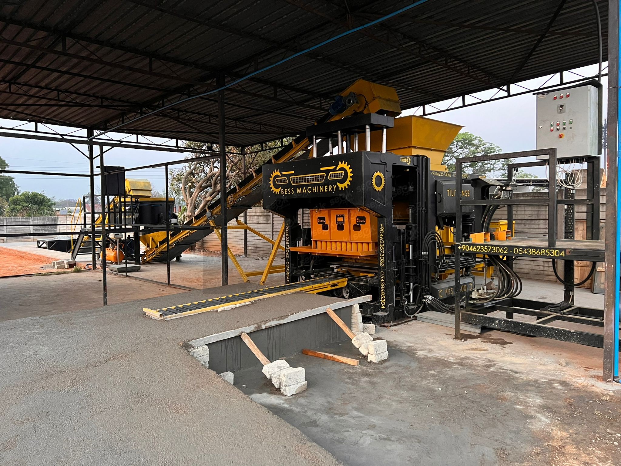 Used Machines Available in UAE