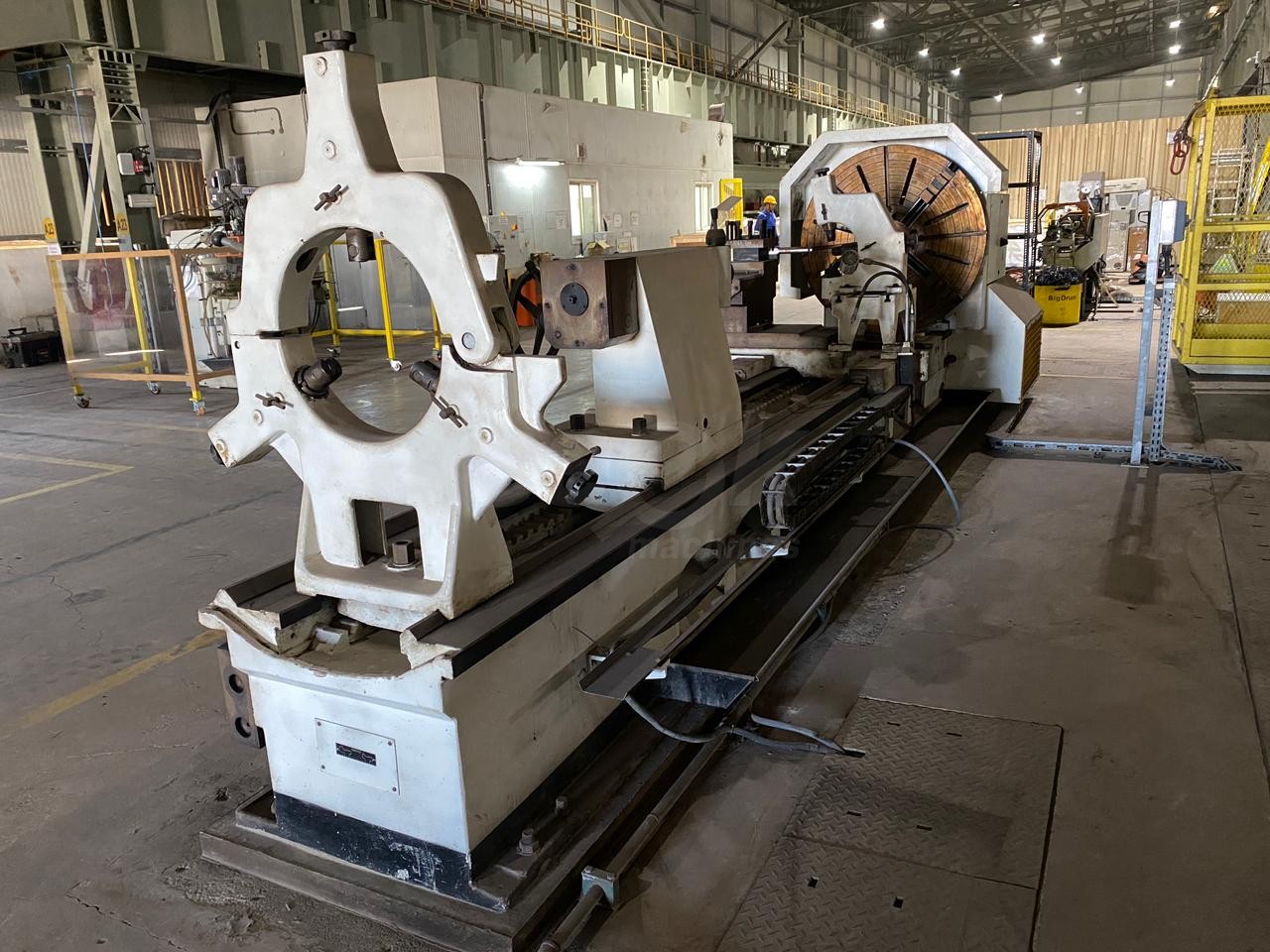 Used Machines Available in UAE