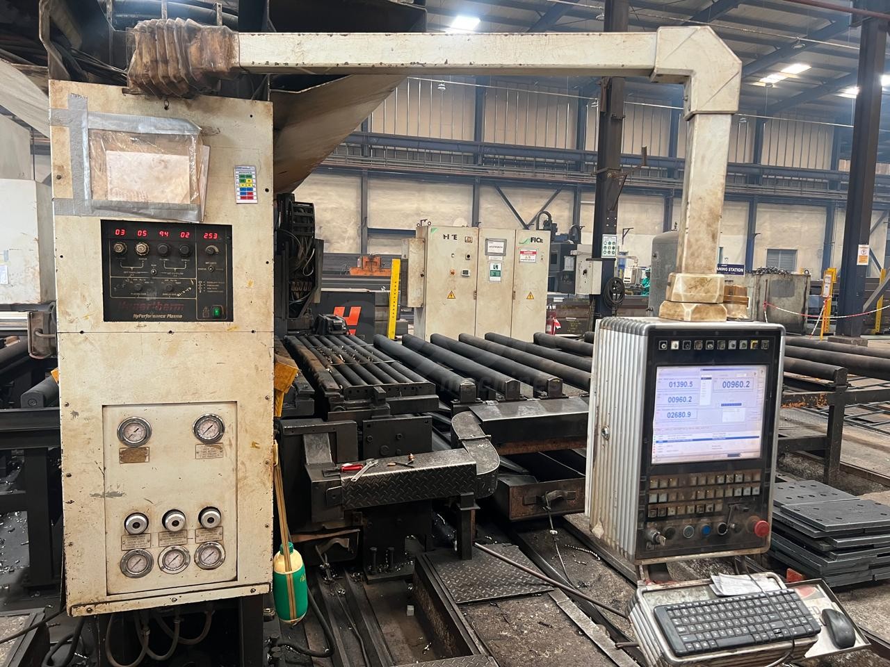 Used Machines Available in UAE